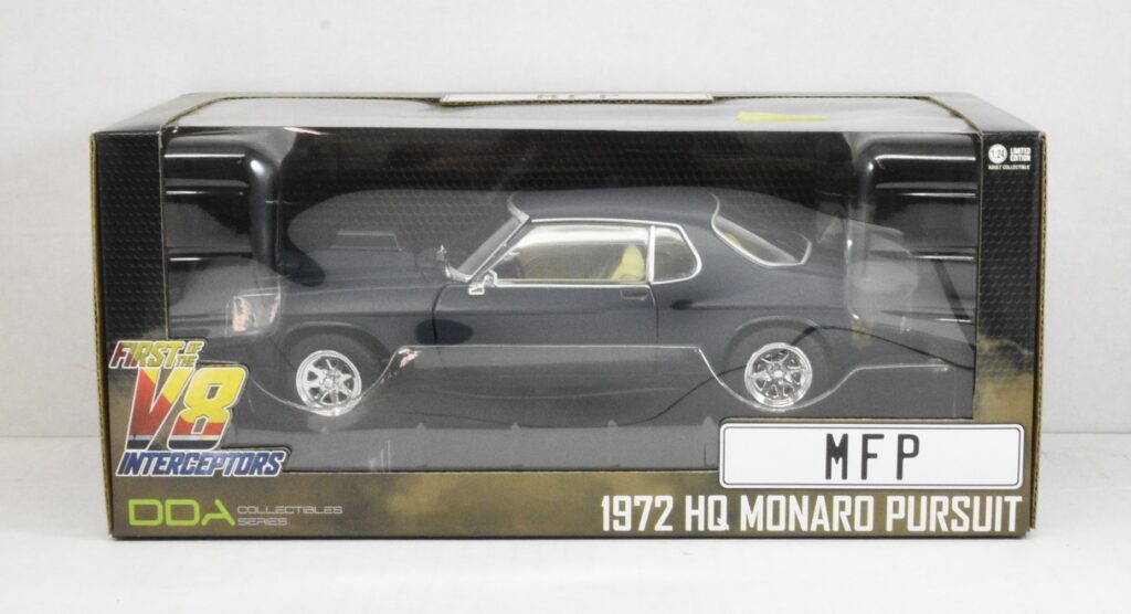 DDA Collectibles Model Cars and Diecast Accessories