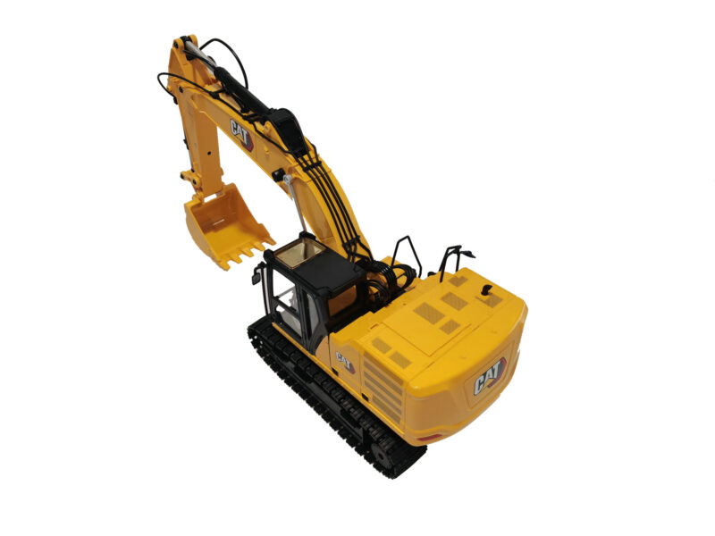 1:16 Scale Caterpillar 320 Excavator Remote Controlled
