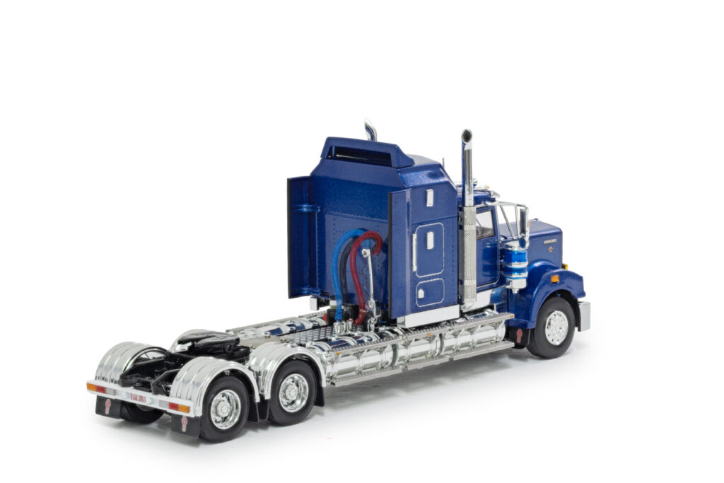1:50 Scale Kenworth T900 Legend - Blue Metallic (Z01603)
