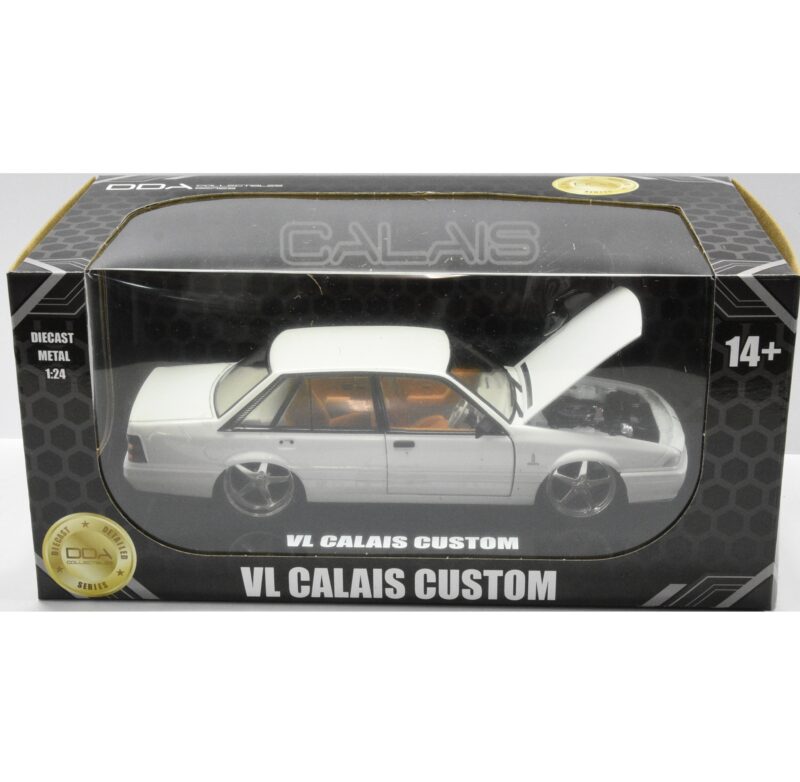 DDA Collectibles Model Cars and Diecast Accessories